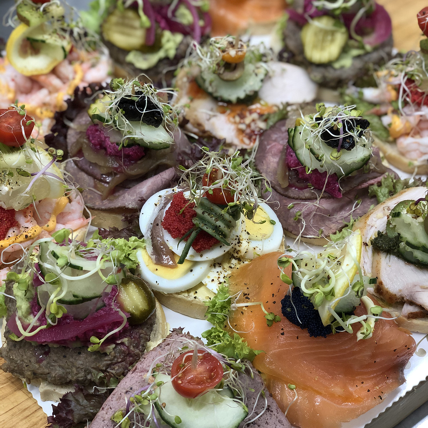 Snitter / Smørbrød - Skjærgårds Charter & Catering AS
